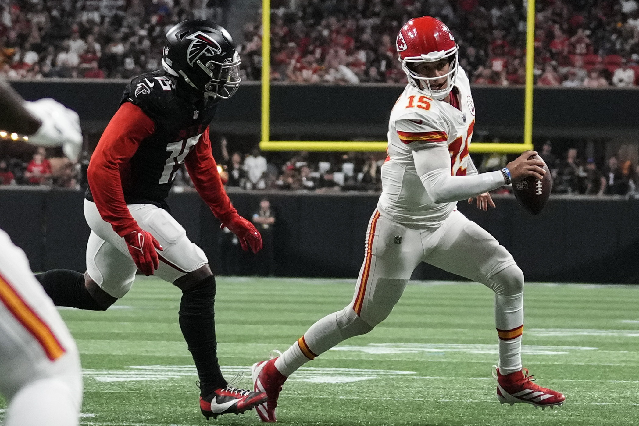 Chiefs improve to 3-0 with another nailbiter, more proof they simply ...